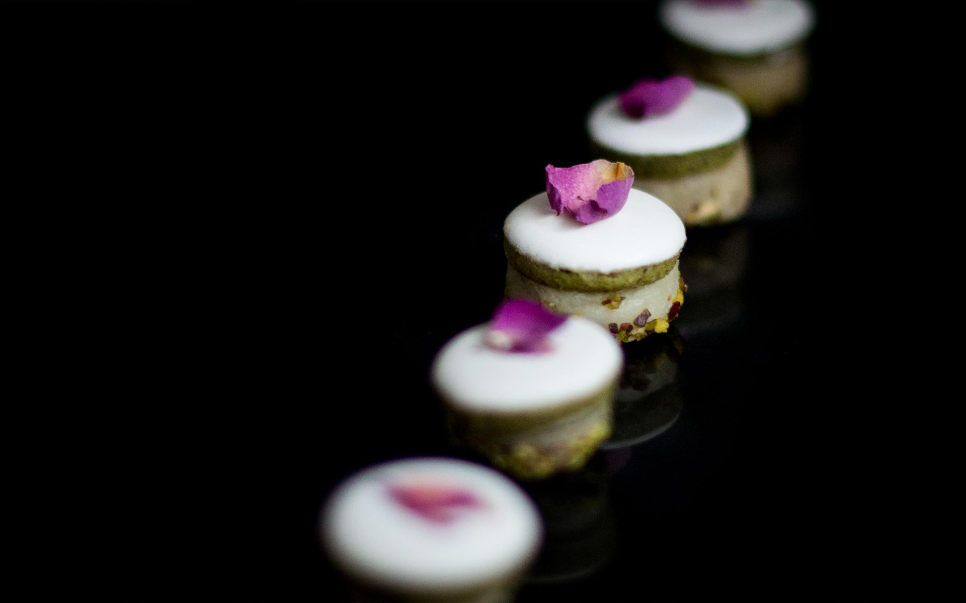 Traditions - Maison Farida